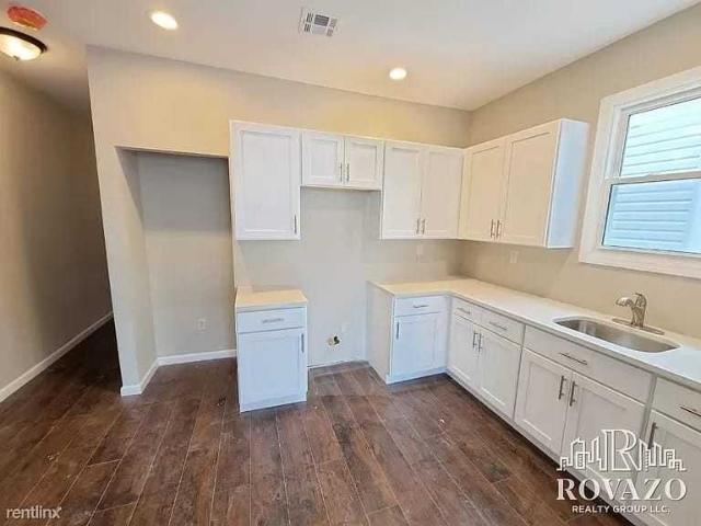 2 Bedroom Apartment for Rent at 662 Grove Street #1R, Irvington, NJ 07111