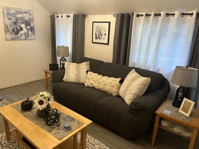 2 Bedroom Apartment for Rent at 66 Brookwood Road, Orinda, CA 94563 Oak Springs
