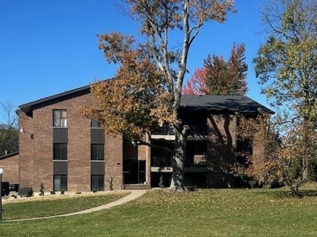 2 Bedroom Apartment for Rent at 6801 Cheviot Rd #1, White Oak, OH 45247 White Oak