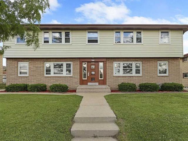 2 Bedroom Apartment for Rent at 6823 W Wedgewood Dr #1, Milwaukee, WI 53220 Wedgewood