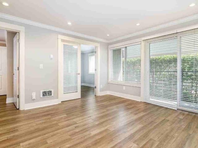 2 Bedroom Apartment for Rent at 6000 24th Ave Nw #403, Seattle, WA 98107 Adams