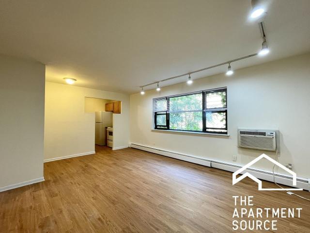2 Bedroom Apartment for Rent at 6002 N Kenmore Ave #106, Chicago, IL 60660 Edgewater