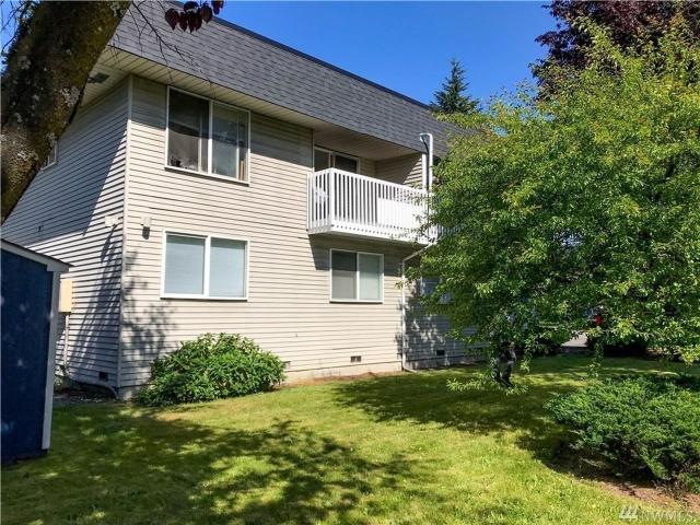 2 Bedroom Apartment for Rent at 6008 202nd St Sw #D, Lynnwood, WA 98036