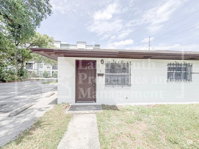 2 Bedroom Apartment for Rent at 620 N Lake Ave #3, Lakeland, FL 33801 Parker Street