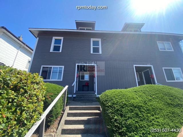 2 Bedroom Apartment for Rent at 621 S Sprague Ave #B, Tacoma, WA 98405 Central