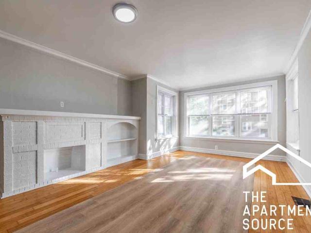 2 Bedroom Apartment for Rent at 6304 N Oakley Ave #1, Chicago, IL 60659 West Ridge