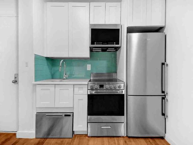 2 Bedroom Apartment for Rent at 630 E 9th St #7, New York, NY 10009 East Village