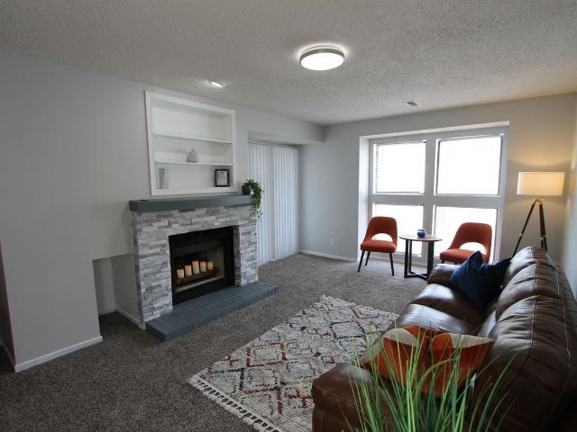 2 Bedroom Apartment for Rent at 6320 S 72nd St #104, Ralston, NE 68127
