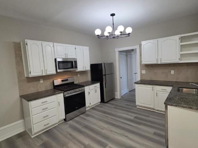 2 Bedroom Apartment for Rent at 637 North 32nd Street #1, Philadelphia, PA 19104 Mantua