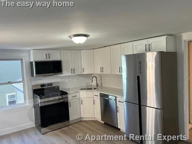 2 Bedroom Apartment for Rent at 6 th St #2, Cambridge, MA 02141 East Cambridge