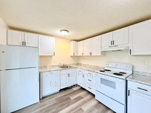 2 Bedroom Apartment for Rent at 7420 Ne Hazel Dell Ave #28, Hazel Dell, WA 98665 West Hazel Dell