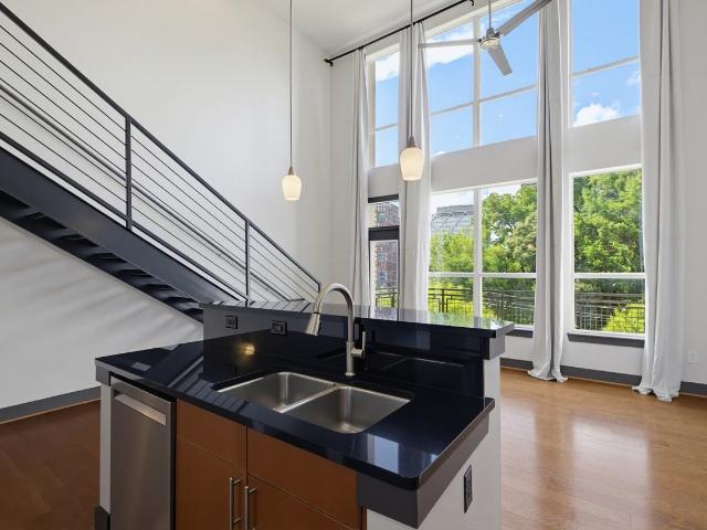 2 Bedroom Apartment for Rent at 747 Ralph Mcgill Blvd Ne #233, Atlanta, GA 30312 Old Fourth Ward