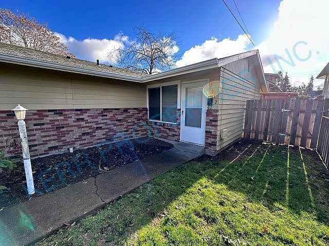 2 Bedroom Apartment for Rent at 7512 Se Steele St, Portland, OR 97206 Mt. Scott Arleta