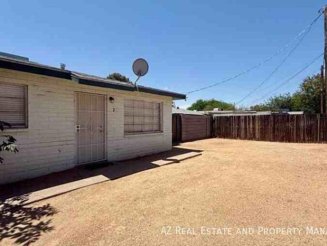 2 Bedroom Apartment for Rent at 7532 N 21st Ave #2, Phoenix, AZ 85021 Vista Income Estates