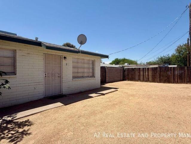 2 Bedroom Apartment for Rent at 7532 N 21st Ave #2, Phoenix, AZ 85021 Vista Income Estates