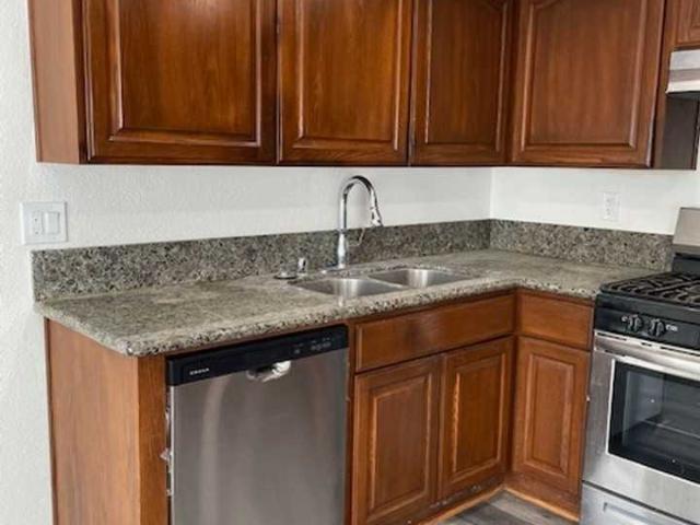2 Bedroom Apartment for Rent at 7714 Newlin Ave #15, Whittier, CA 90602