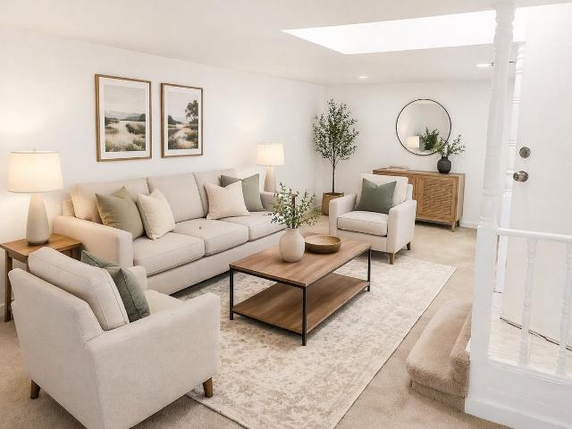2 Bedroom Apartment for Rent at 7856 Renton Ave S #C, Seattle, WA 98118 Brighton