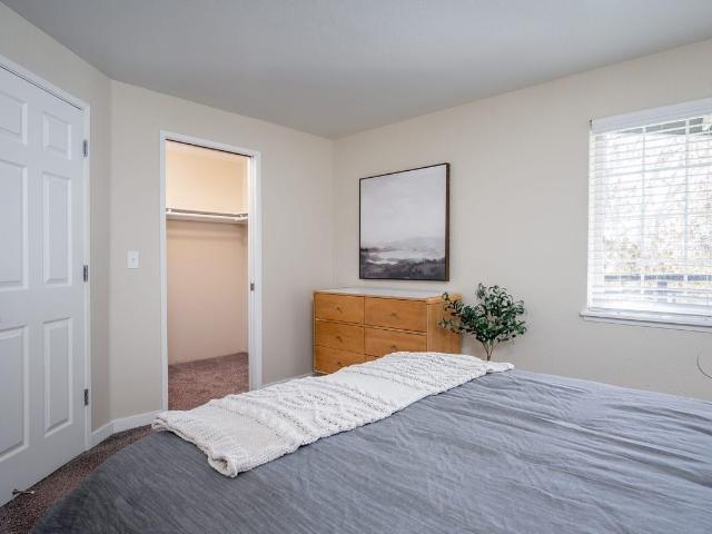 2 Bedroom Apartment for Rent at 7875 Sw Vlahos Dr, Wilsonville, OR 97070 Wilsonville
