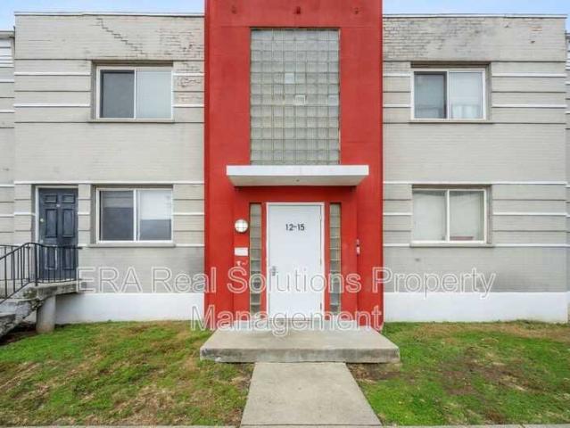 2 Bedroom Apartment for Rent at 7875 Reading Rd #14, Cincinnati, OH 45237 Roselawn