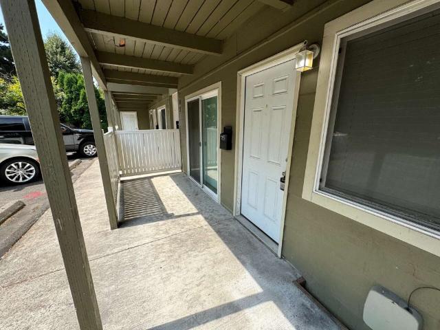 2 Bedroom Apartment for Rent at 703 Taylor St #703, Oregon City, OR 97045 McLoughlin