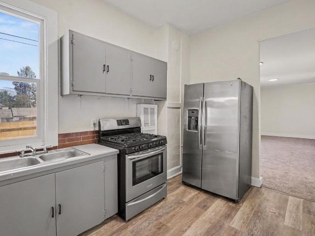 2 Bedroom Apartment for Rent at 703 Meade St, Denver, CO 80204 Vicca Park