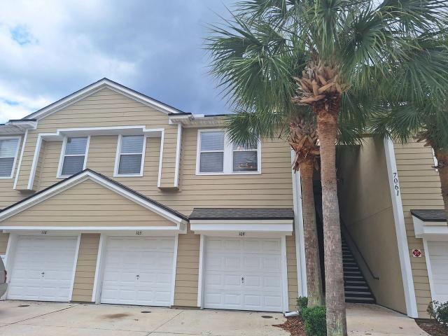 2 Bedroom Apartment for Rent at 7061 Snowy Canyon Dr #110, Jacksonville, FL 32256 Deerwood Center