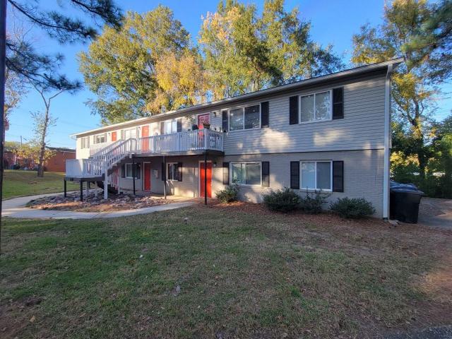 2 Bedroom Apartment for Rent at 709 Vardaman St, Raleigh, NC 27610