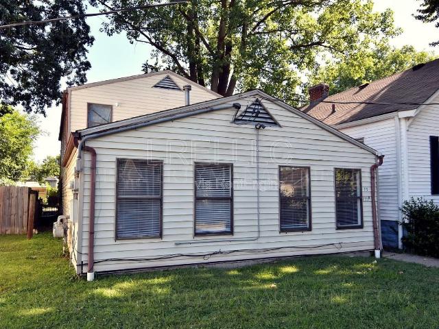 2 Bedroom Apartment for Rent at 715 M St #2, Louisville, KY 40208 South Louisville