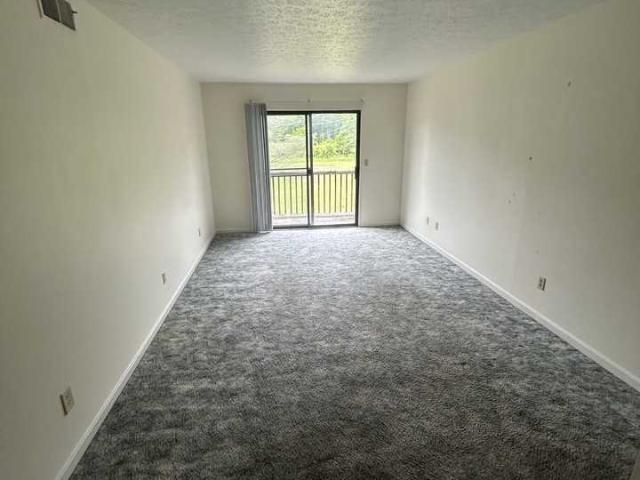 2 Bedroom Apartment for Rent at 720 E Lincoln Trail 10 #10, Radcliff, KY 40160