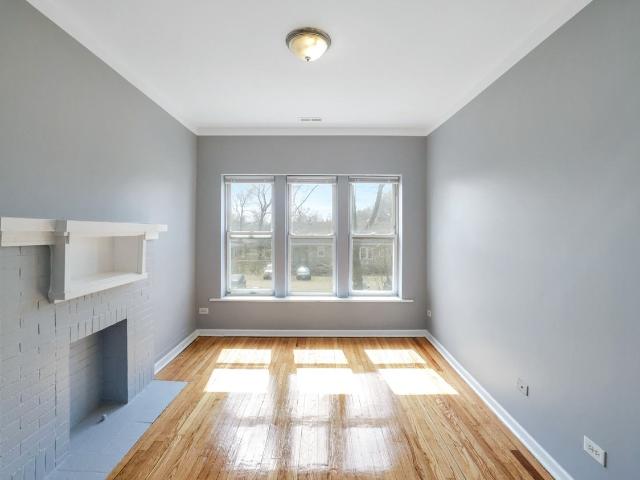 2 Bedroom Apartment for Rent at 7255 S Calumet Ave #354E73rd3, Chicago, IL 60619 Grand Crossing