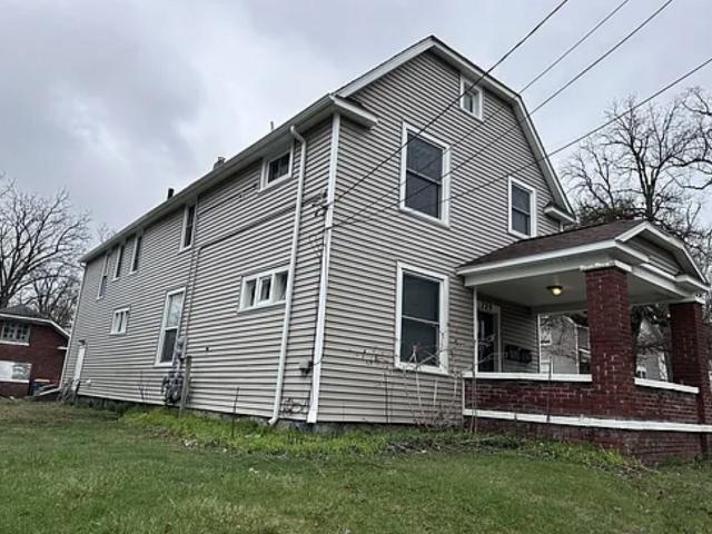 2 Bedroom Apartment for Rent at 729 College Ave Ne, Grand Rapids, MI 49503 Belknap Lookout