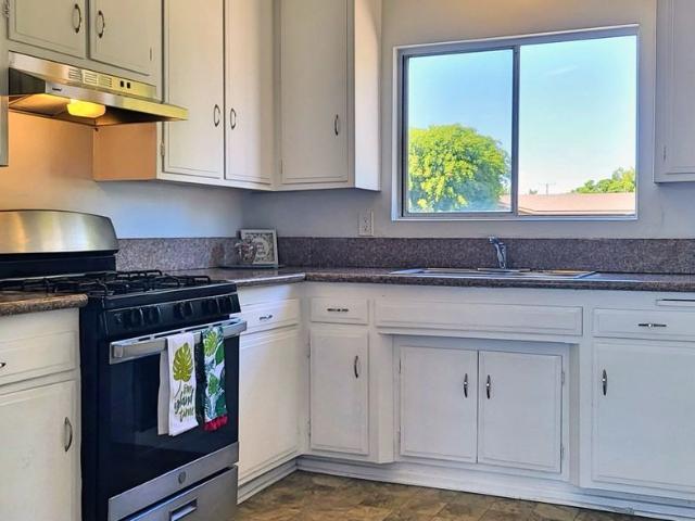 2 Bedroom Apartment for Rent at 734 Freeman Avenue #7, Long Beach, CA 90804 Eastside