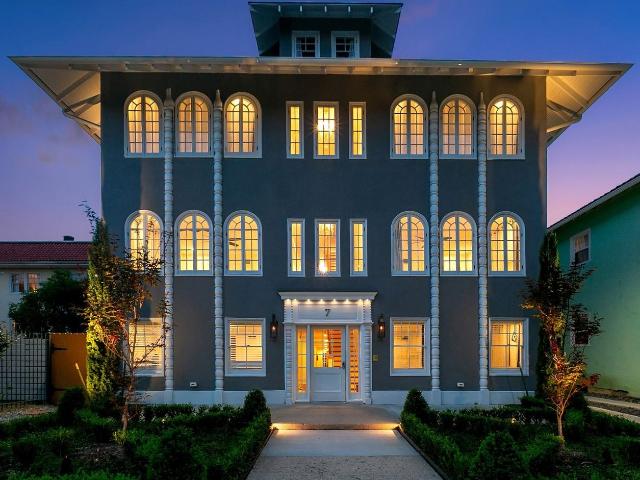 2 Bedroom Apartment for Rent at 7 Fontainebleau Dr, New Orleans, LA 70125 Marleyville Fontainbleau