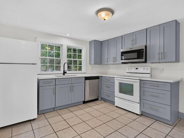 2 Bedroom Apartment for Rent at 840 1/2 Ohio St, Columbia, SC 29201 Olympia