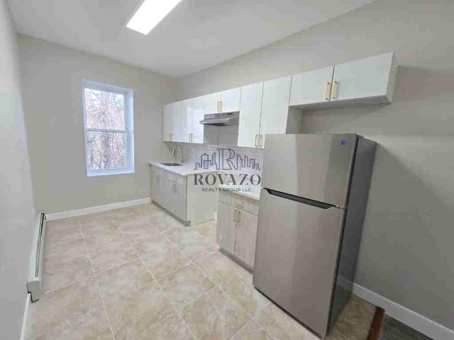 2 Bedroom Apartment for Rent at 856 South 16th Street #1F, Newark, NJ 07108 Upper Clinton Hill