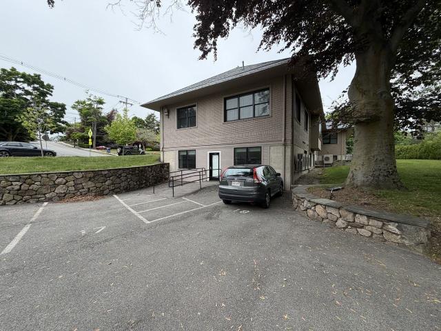 2 Bedroom Apartment for Rent at 85 Lowell St #1, Peabody, MA 01960 Peabody Town Center