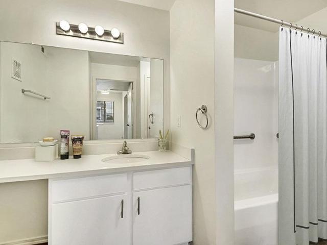 2 Bedroom Apartment for Rent at 8804 S State St, Sandy, UT 84070