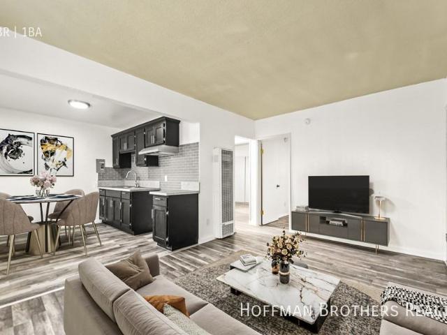 2 Bedroom Apartment for Rent at 8027 S Broadway #6, Los Angeles, CA 90003 CANNDU