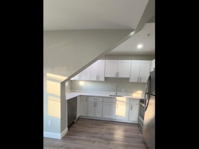 2 Bedroom Apartment for Rent at 80 N Allen St #1A, Albany, NY 12203 Pine Hills