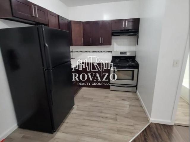 2 Bedroom Apartment for Rent at 812 Clinton Avenue #1, Newark, NJ 07108 Upper Clinton Hill