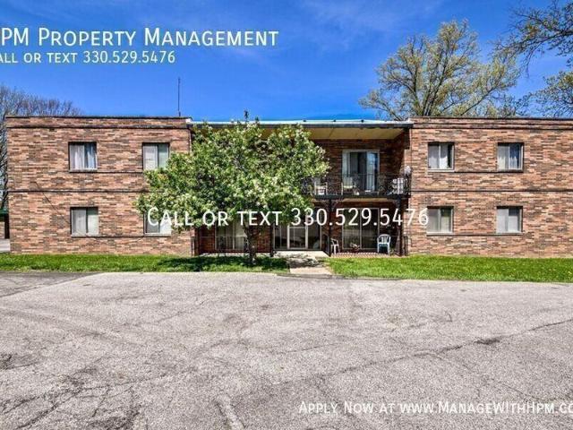 2 Bedroom Apartment for Rent at 818 S Green Rd #8, South Euclid, OH 44121 South Euclid
