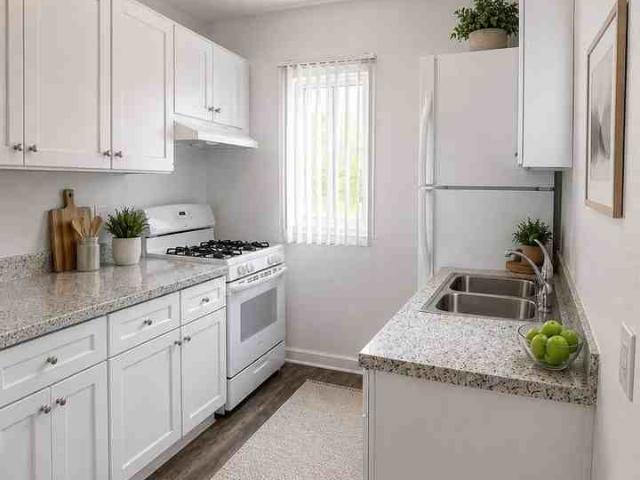 2 Bedroom Apartment for Rent at 828 S Glendale Ave, Glendale, CA 91205 Mariposa