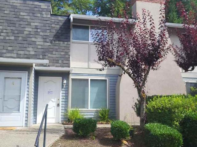2 Bedroom Apartment for Rent at 8309 Cirque Dr W #6, University Place, WA 98467 University Place