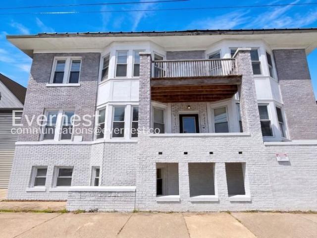 2 Bedroom Apartment for Rent at 9429 Brush St #1B, Detroit, MI 48202 Central