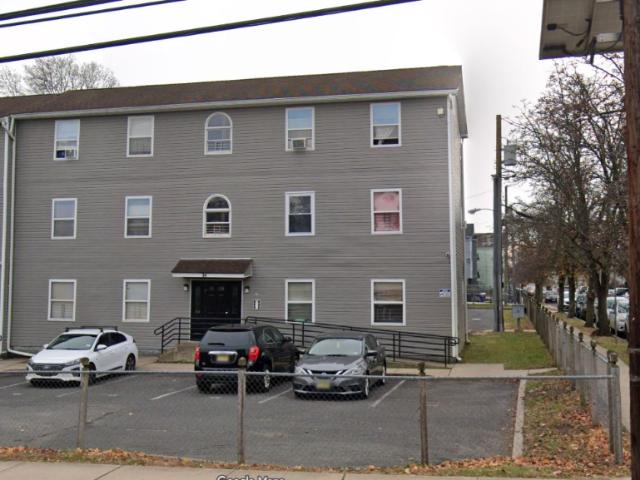 2 Bedroom Apartment for Rent at 94 16th Ave #3A, Newark, NJ 07103 West Side