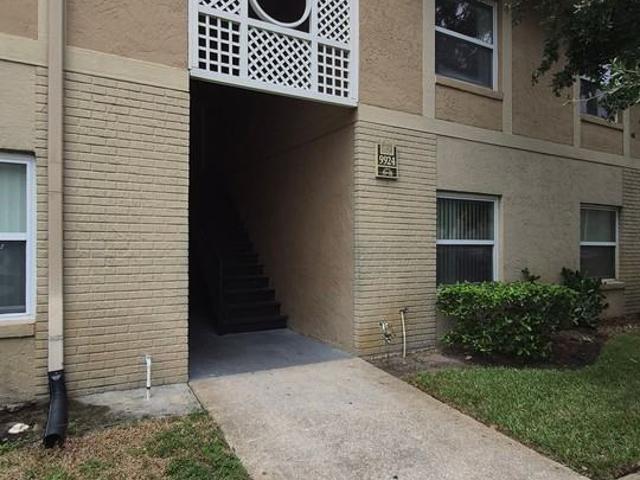 2 Bedroom Apartment for Rent at 9924 Sweepstakes Ln #8, Orlando, FL 32837