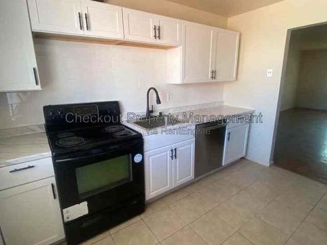 2 Bedroom Apartment for Rent at 9997 Sloane Sq #D, Woodson Terrace, MO 63134 Woodson Terrace