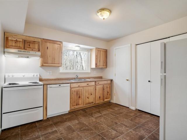 2 Bedroom Apartment for Rent at 9001 Nw 57th St #9155, Parkville, MO 64152