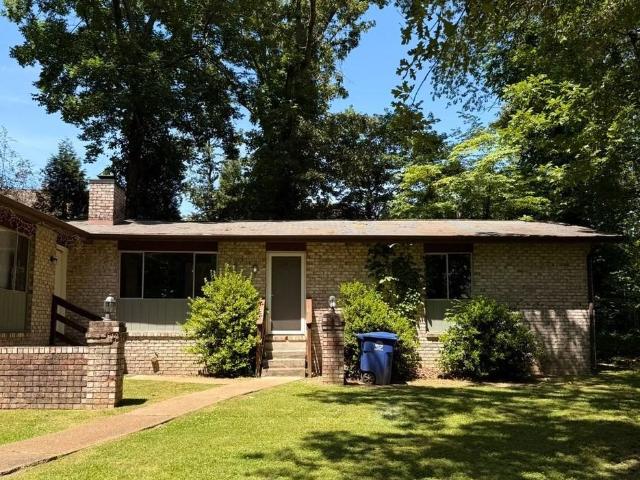 2 Bedroom Apartment for Rent at 905 Forest Dale Ln #B, Chattanooga, TN 37343 Dupont Murray Hills