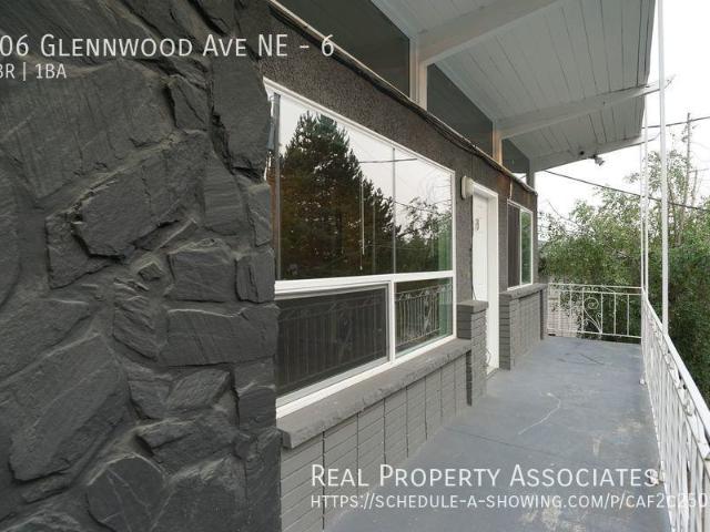 2 Bedroom Apartment for Rent at 906 Glennwood Ave Ne #6, Renton, WA 98056 Sunset
